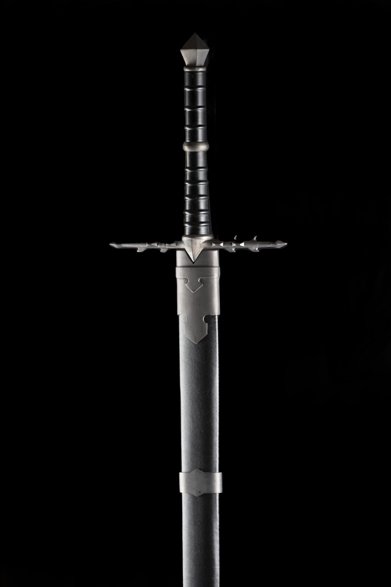 Ring Wraith Sword w/ Sheath - The Knights Vault